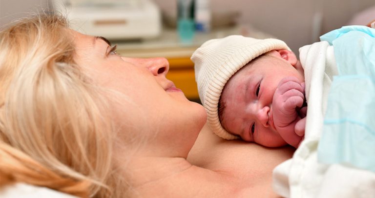 The Importance of Skin to Skin - Western Obstetrics